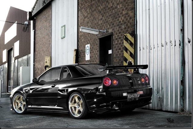 R34 GT-R V-spec & Volks | JDM RACING BLOG